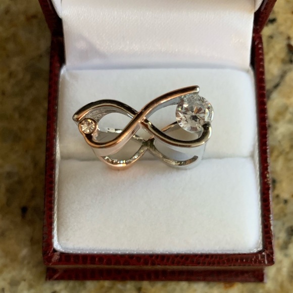 Jewelry | Newfun Abstract Infinity Design Ring | Poshmark